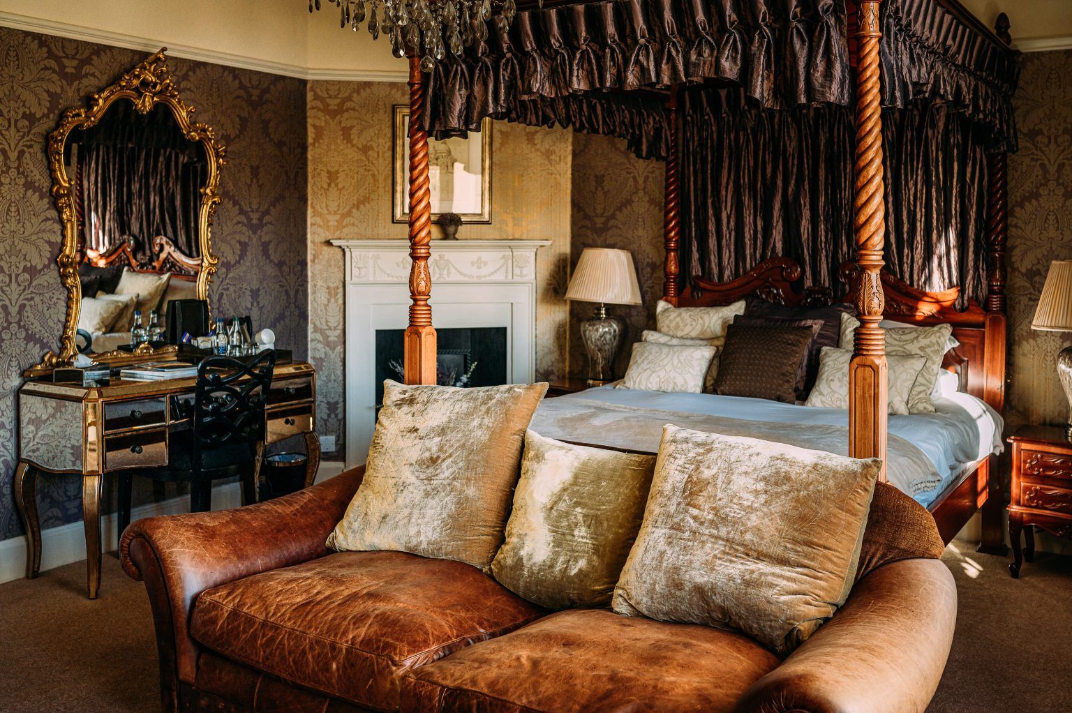 Eaves Hall, Ribble Valley - CrispWhiteSheets.com